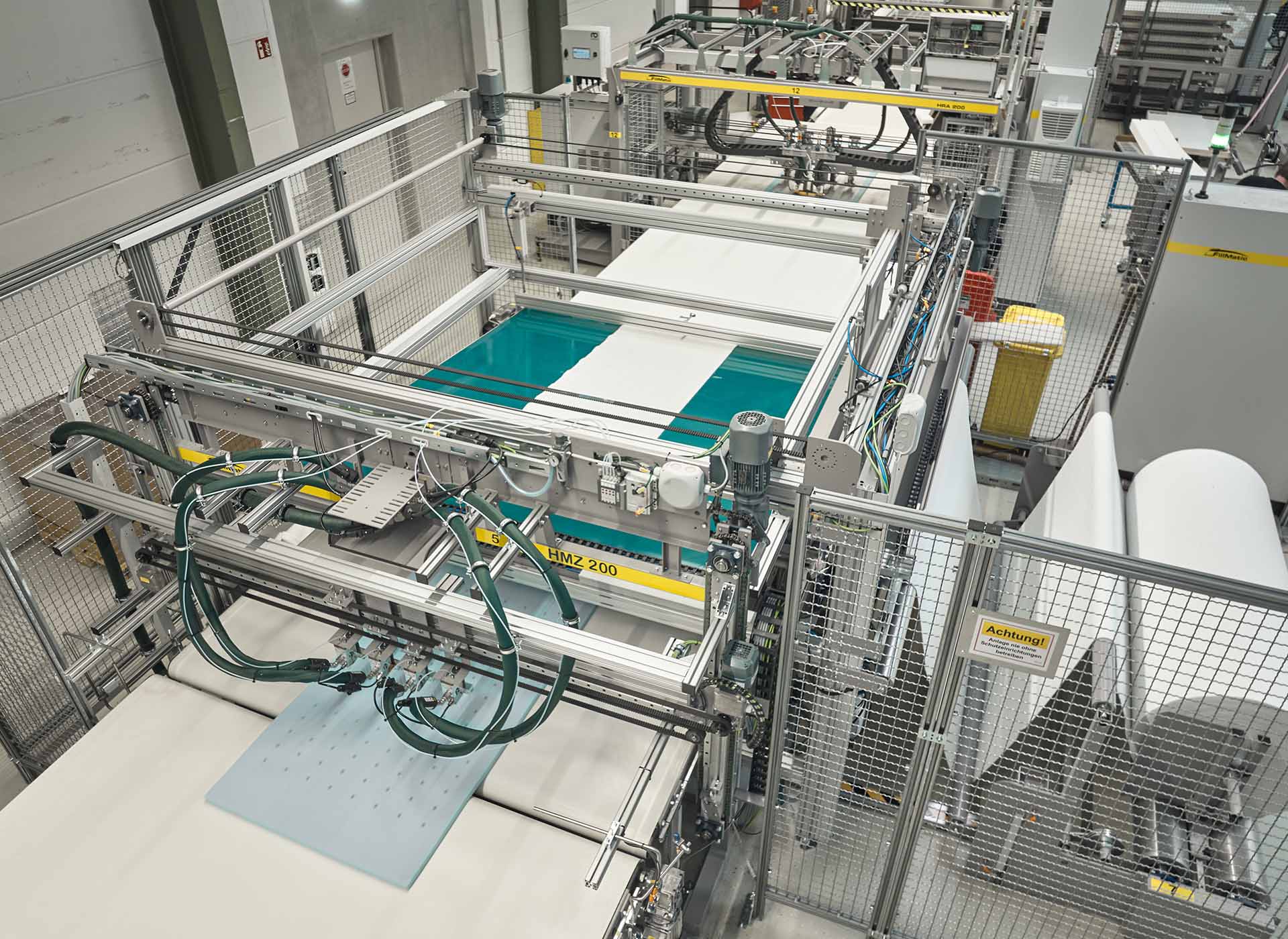 Sondermaschinenbau für die Polsterindustrie | fillmatic.com